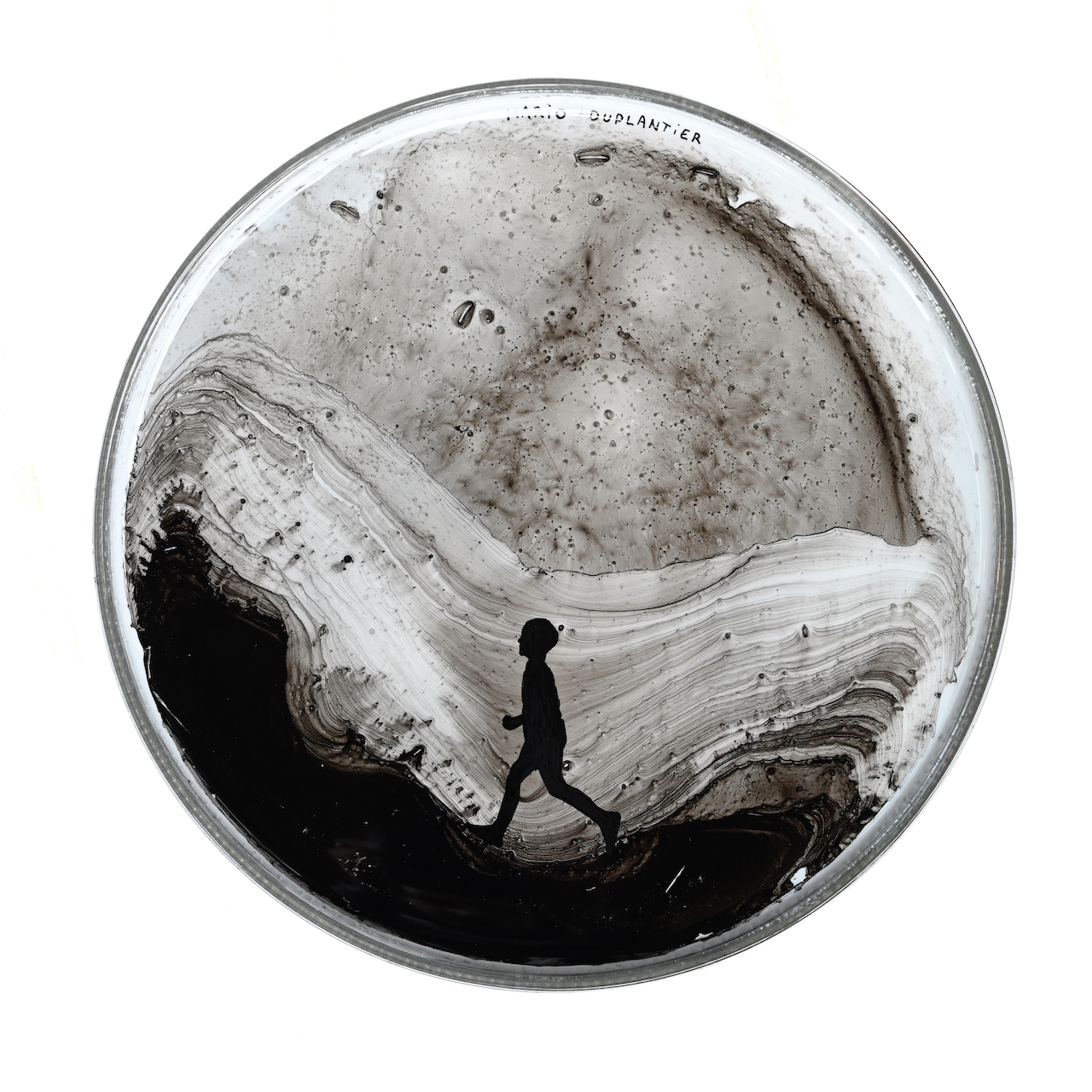 L’enfant sur la roche – Mario Duplantier Art Gallery